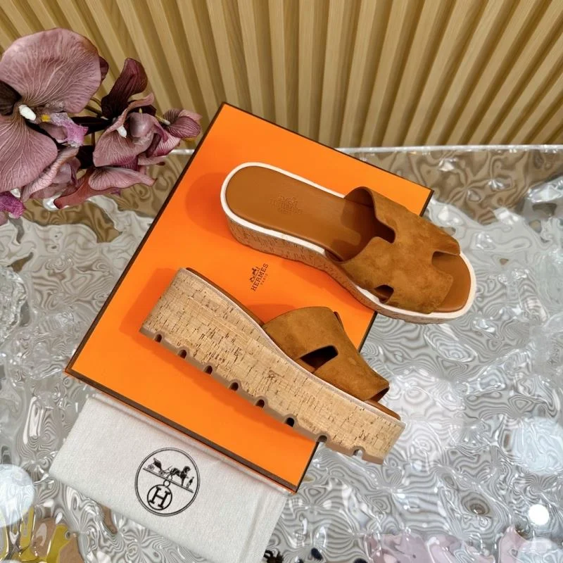 Accurate model Hermes Slippers