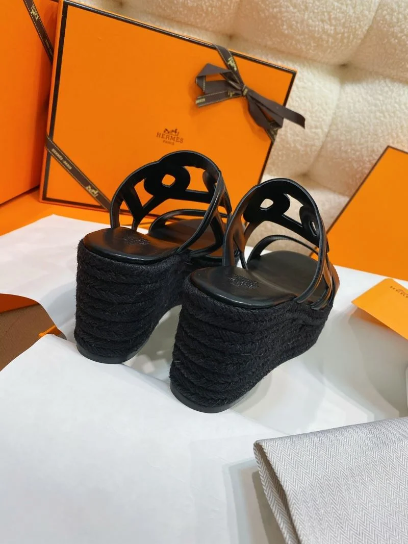 Reasonably priced Hermes Slippers