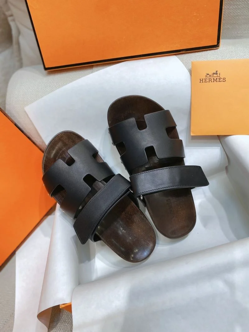 Accurate model Hermes Slippers