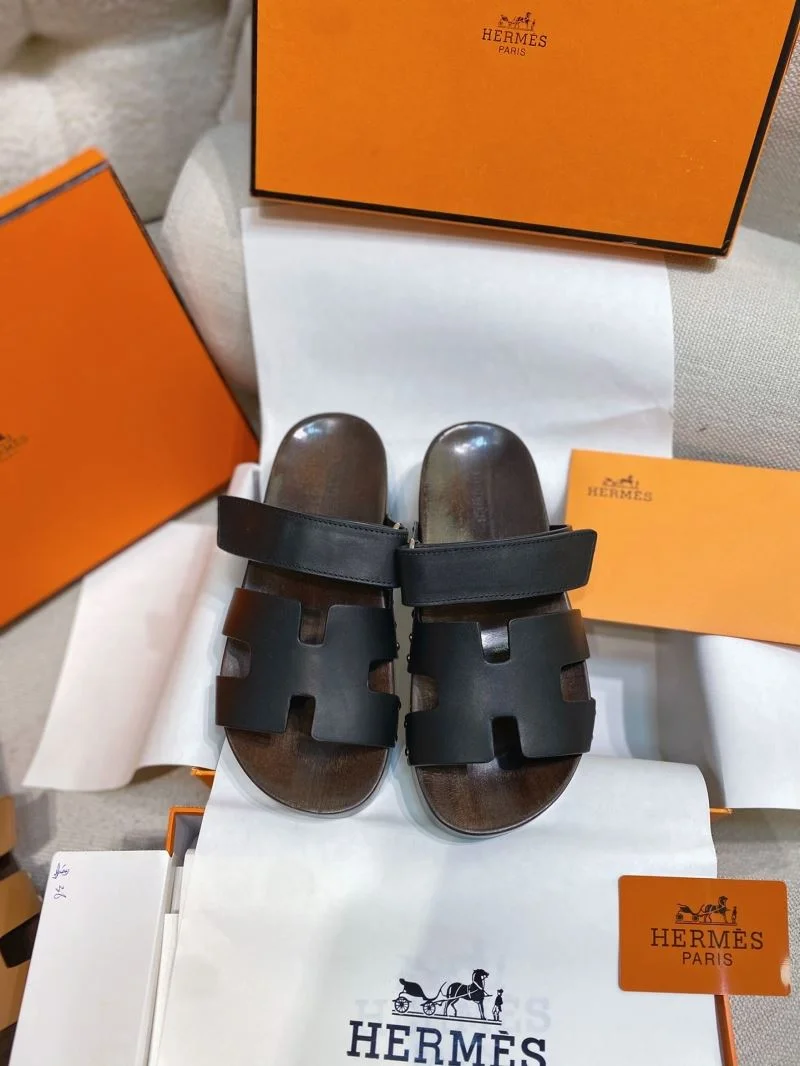 Accurate model Hermes Slippers