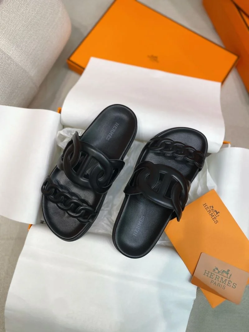 Cut-rate Hermes Slippers