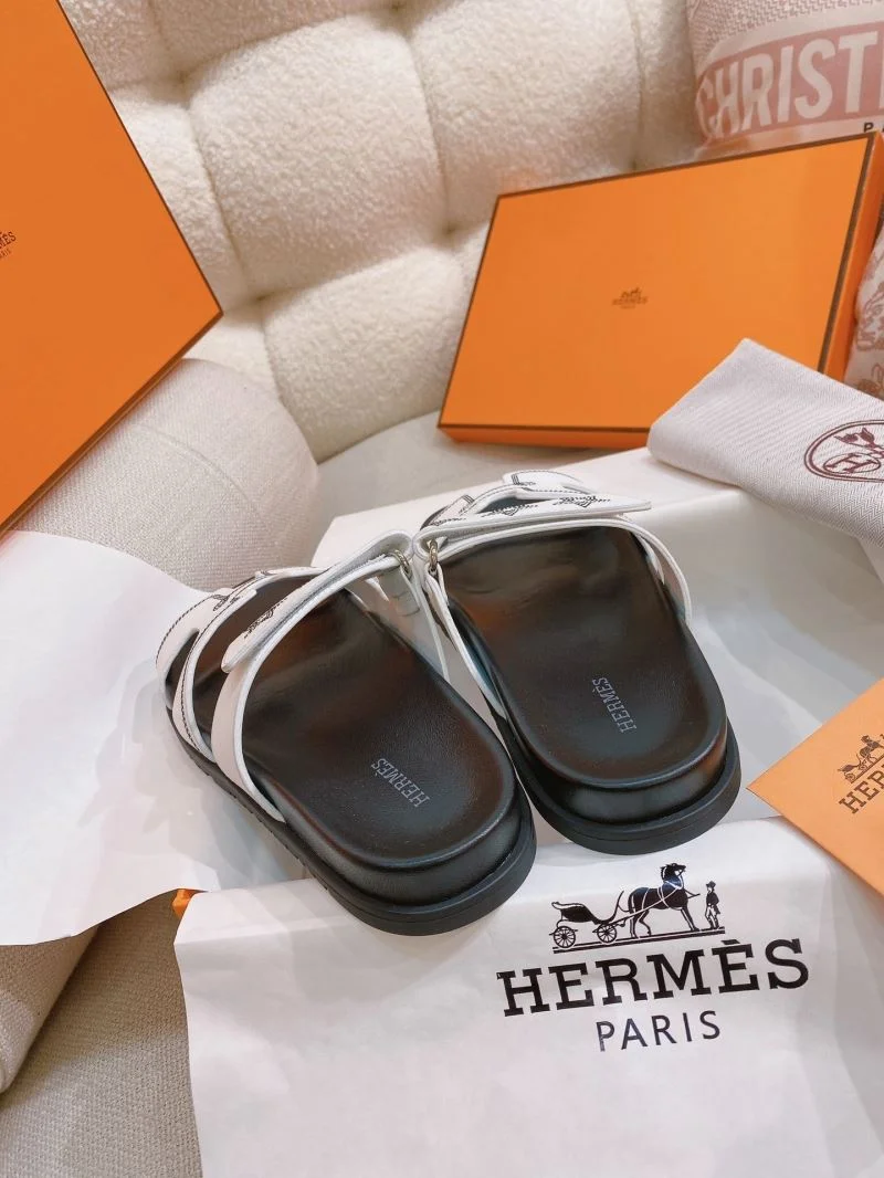 Cut-rate Hermes Slippers