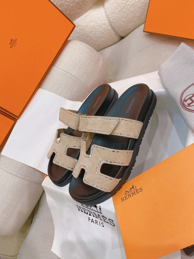 Cut-rate Hermes Slippers