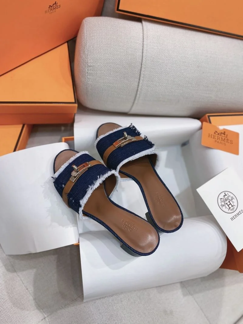 Value-priced Hermes Slippers