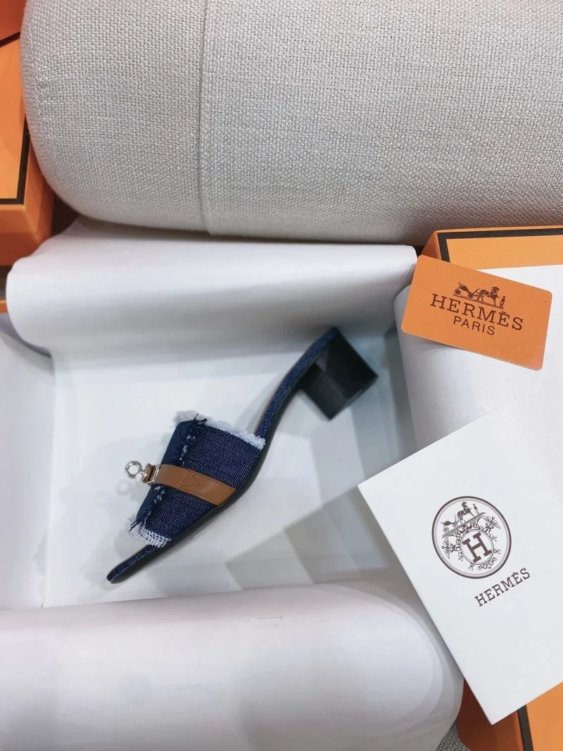 Value-priced Hermes Slippers