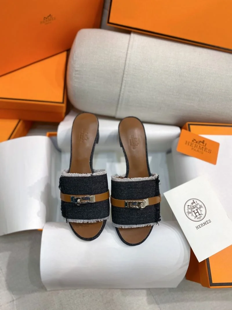 Reasonably priced Hermes Slippers