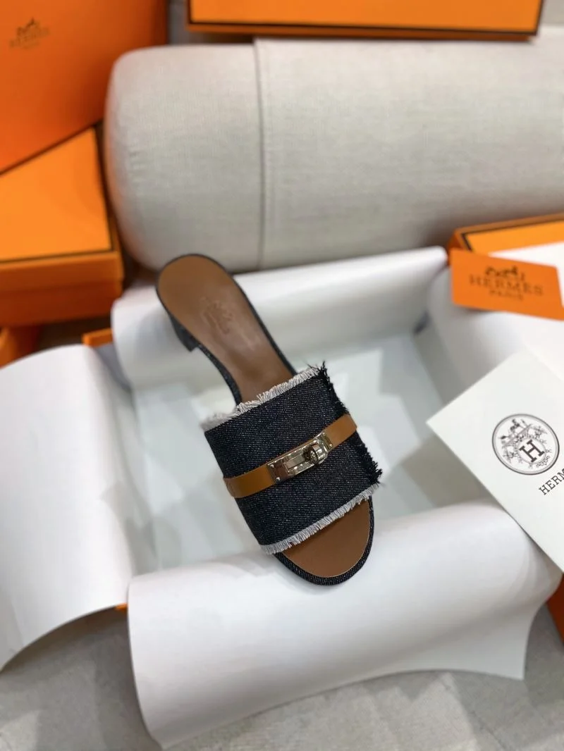 Reasonably priced Hermes Slippers
