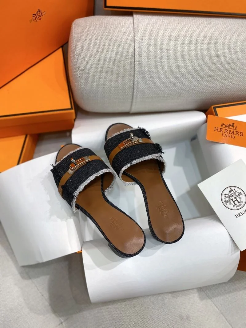 Reasonably priced Hermes Slippers