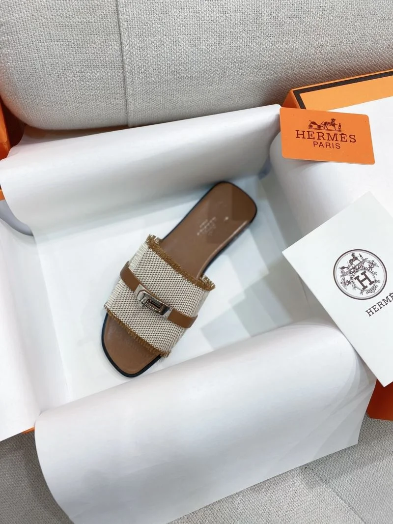 Inexpensive Hermes Slippers