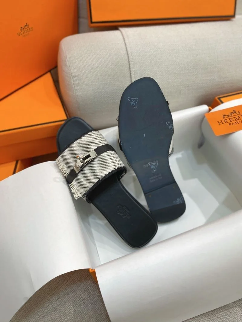 Budget-friendly Hermes Slippers