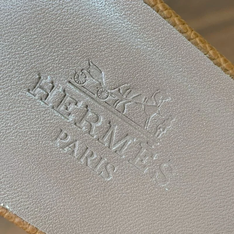 Affordable Hermes Slippers