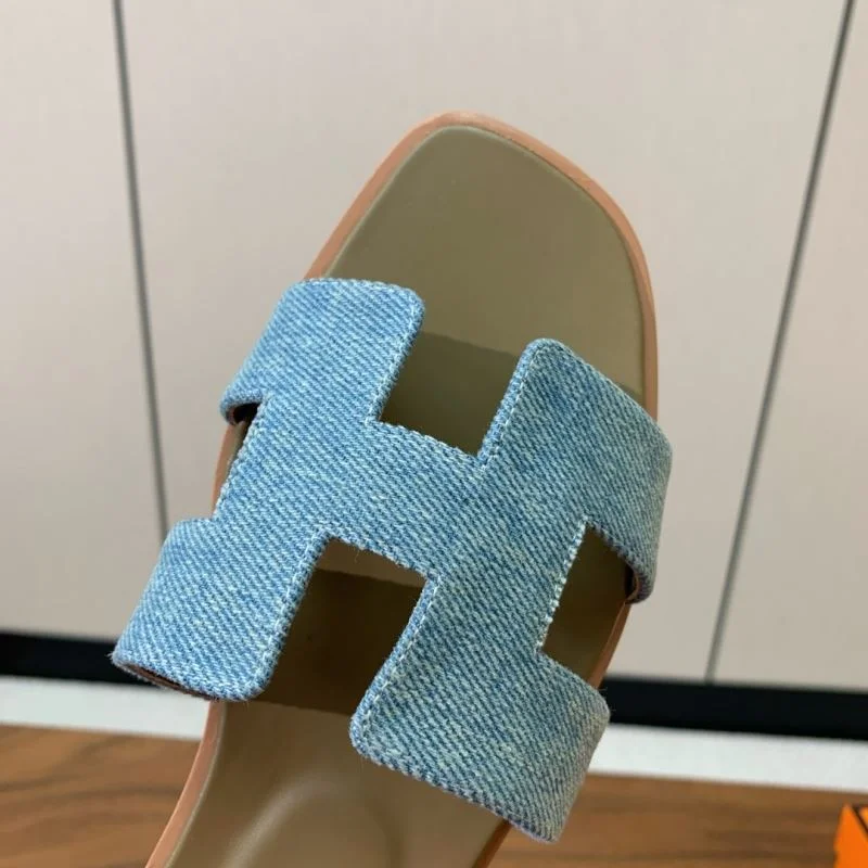 Inexpensive Hermes Slippers