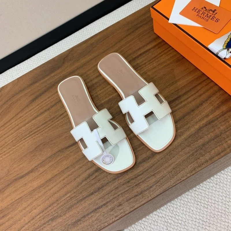 Cut-rate Hermes Slippers