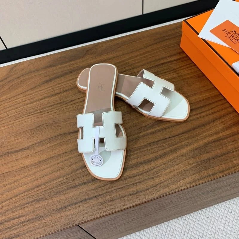 Cut-rate Hermes Slippers