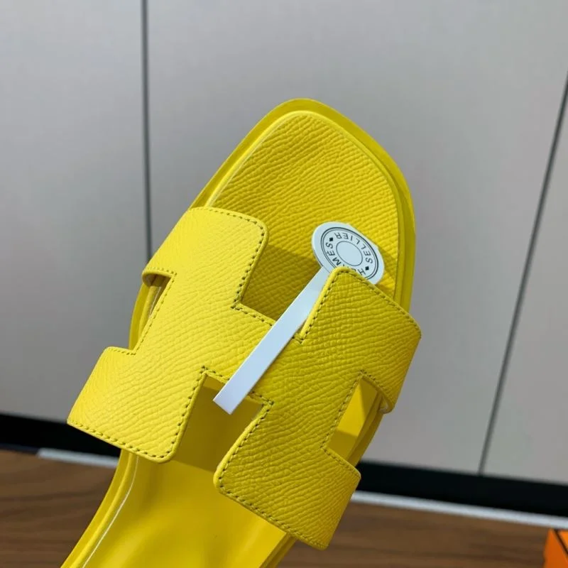Accurate model Hermes Slippers