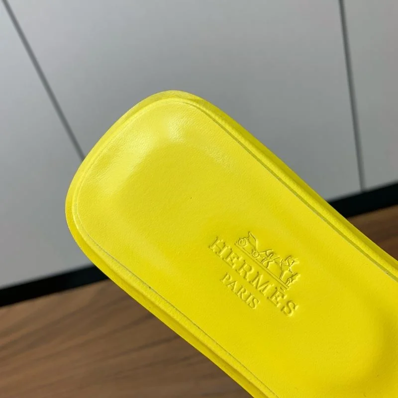 Accurate model Hermes Slippers
