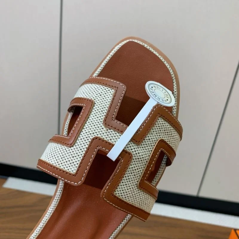Inexpensive Hermes Slippers