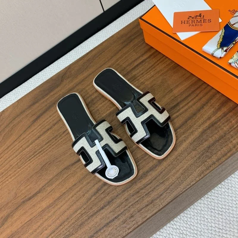 Inexpensive Hermes Slippers