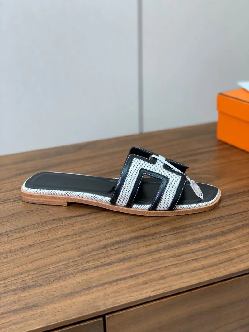 Inexpensive Hermes Slippers