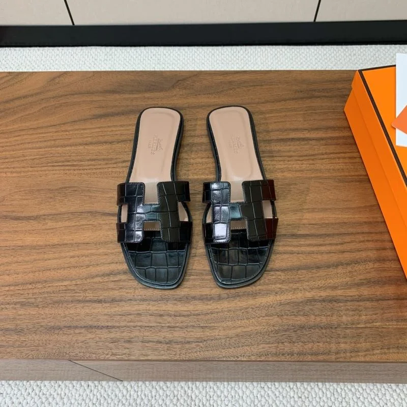 Hermes Slippers