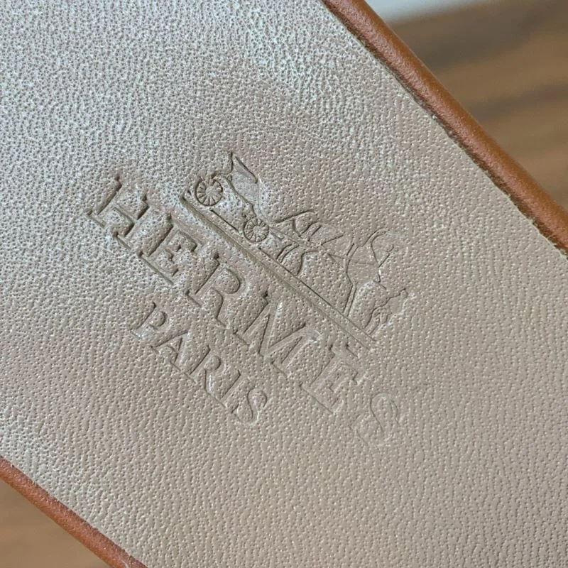 1:1 copy Hermes Slippers
