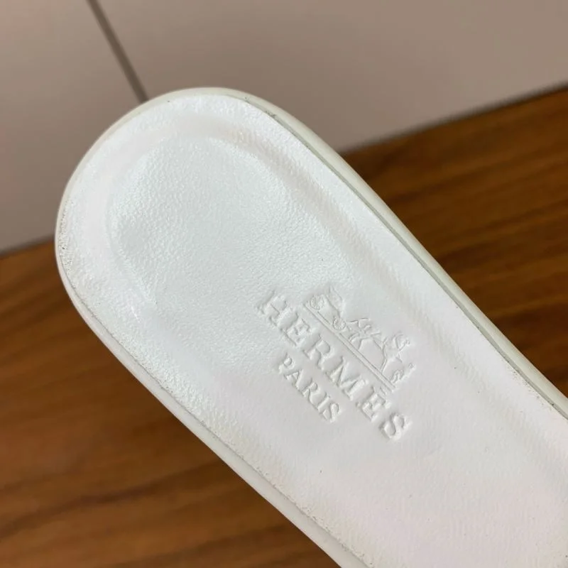 Exact replica Hermes Slippers