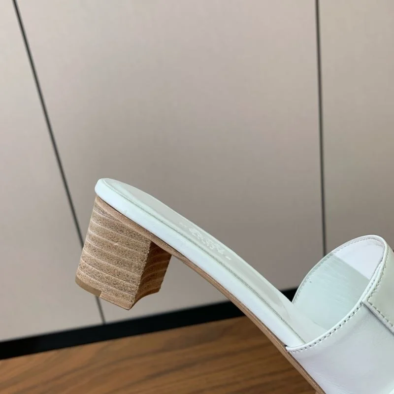 Exact replica Hermes Slippers