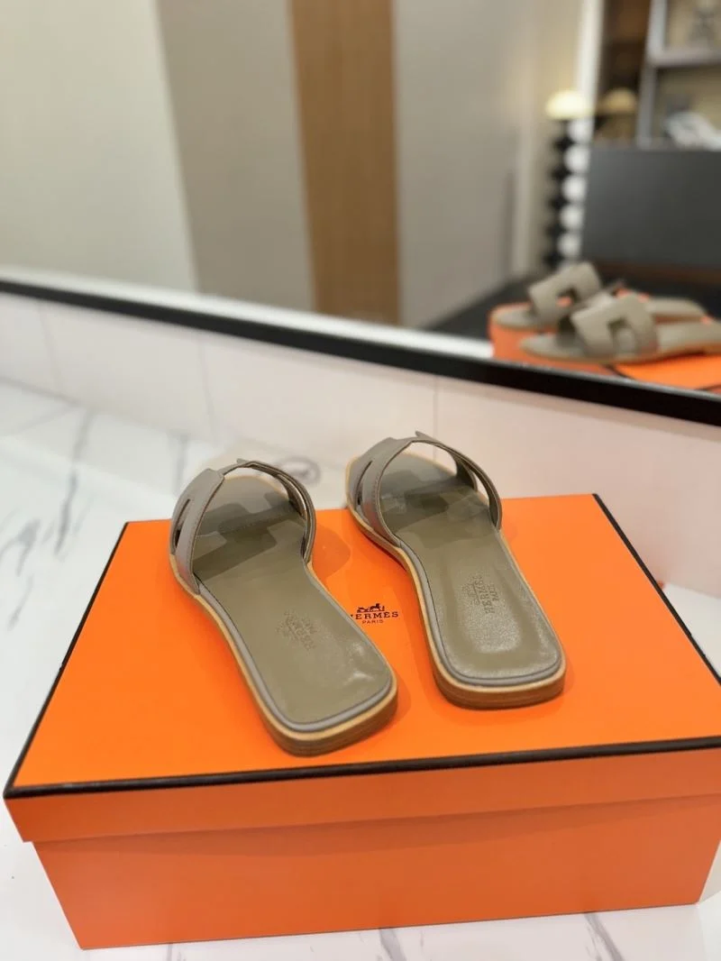 Official Hermes Slippers