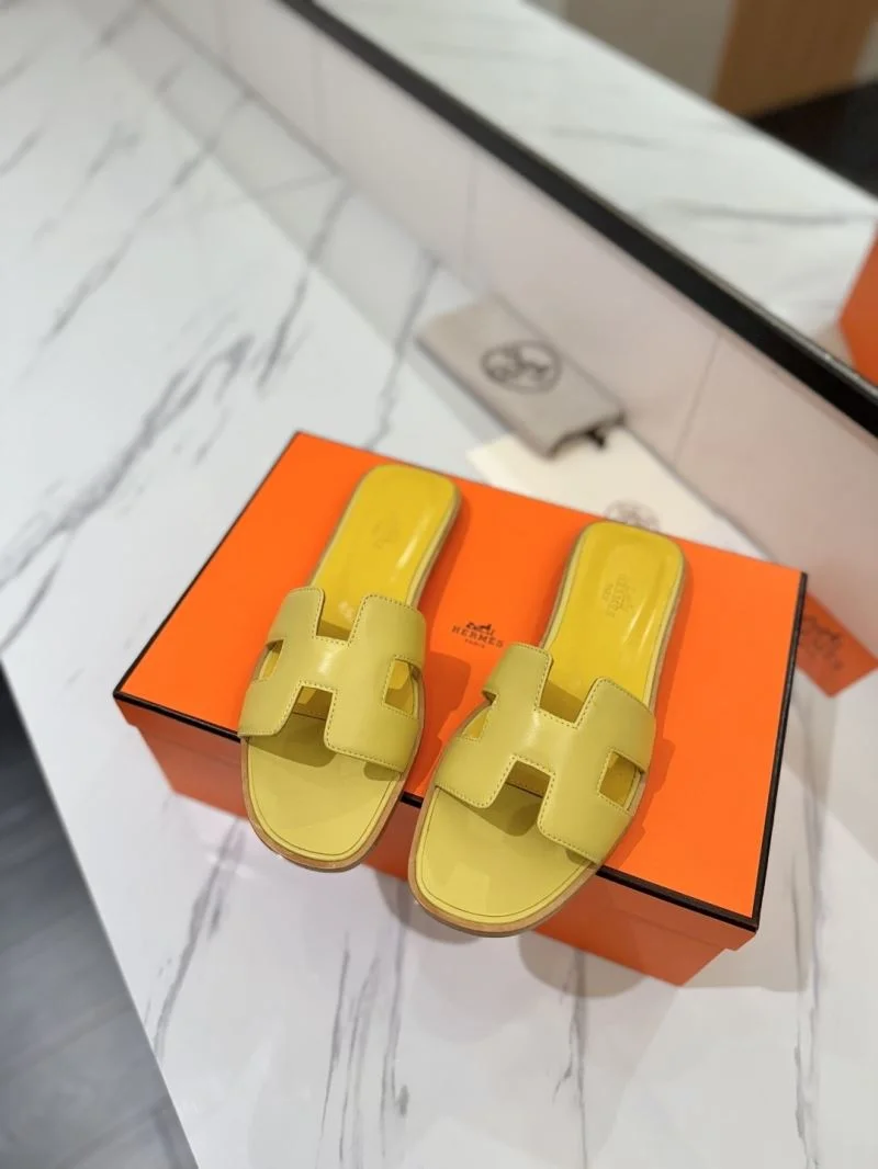 Inexpensive Hermes Slippers