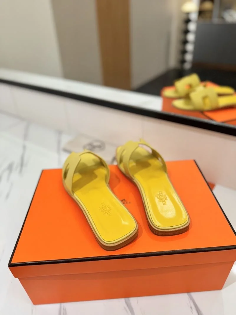 Inexpensive Hermes Slippers