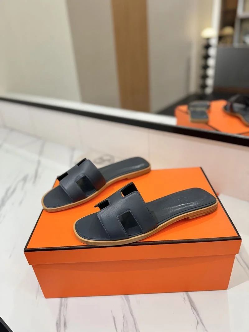 Value-priced Hermes Slippers
