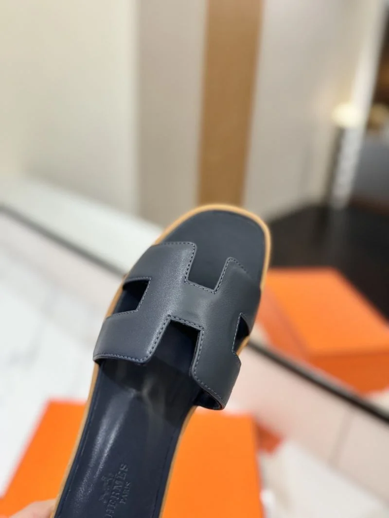 Value-priced Hermes Slippers
