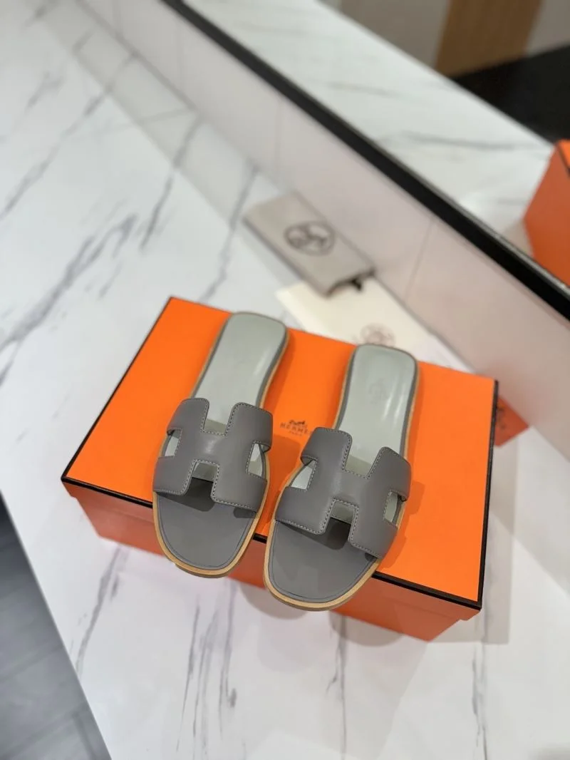 Cut-rate Hermes Slippers