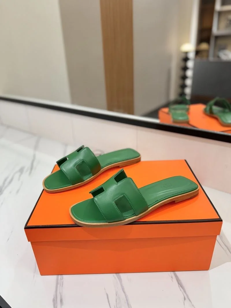 Value-priced Hermes Slippers