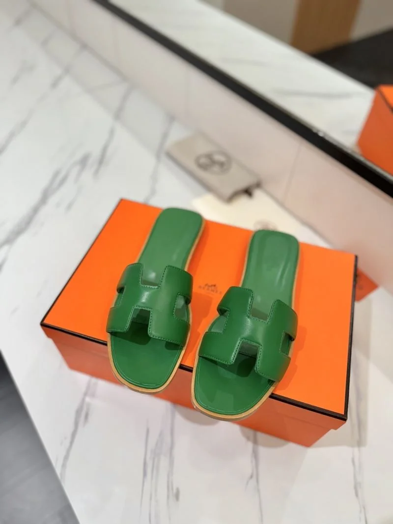 Value-priced Hermes Slippers