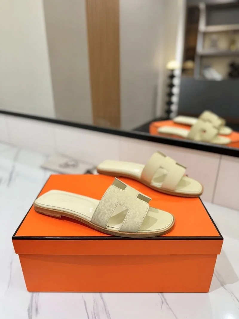 Hermes Slippers