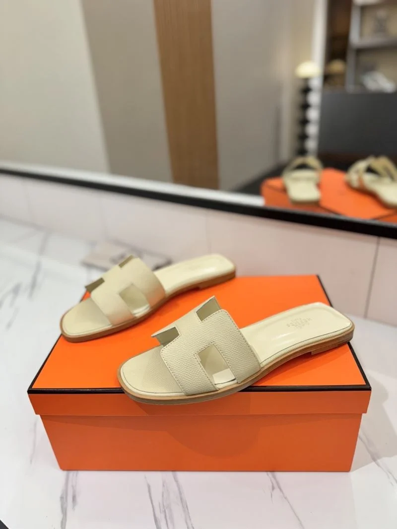 Brand-authenticated Hermes Slippers