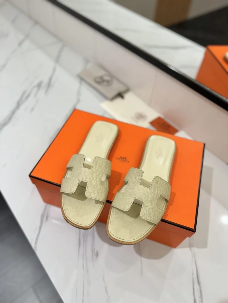 Brand-authenticated Hermes Slippers