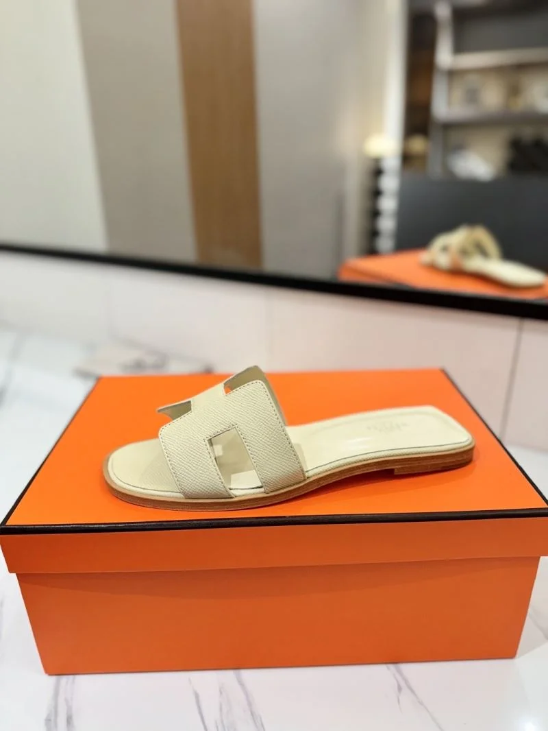 Brand-authenticated Hermes Slippers