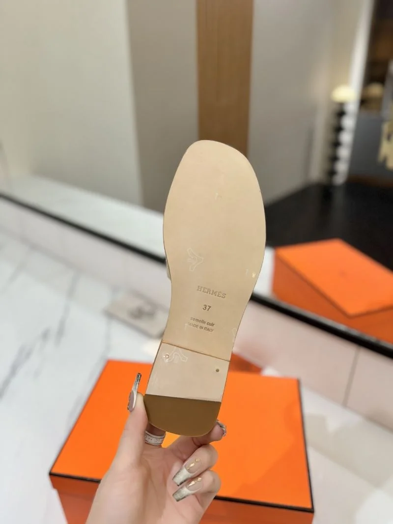 Brand-authenticated Hermes Slippers