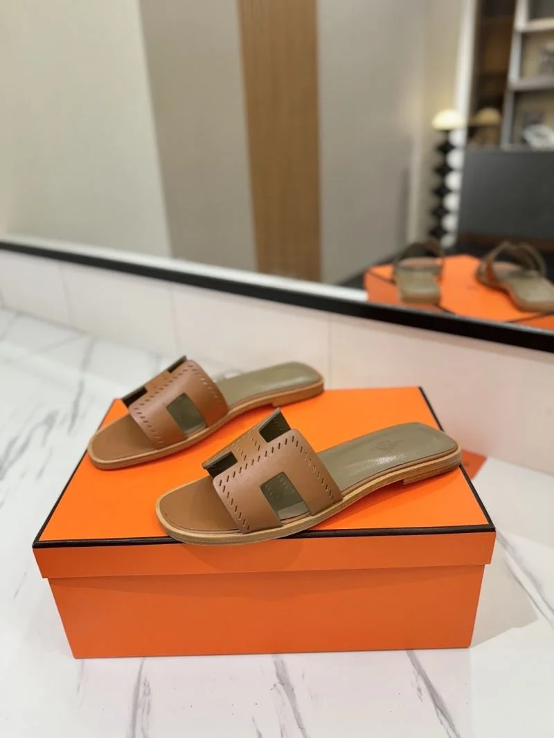 Exact replica Hermes Slippers