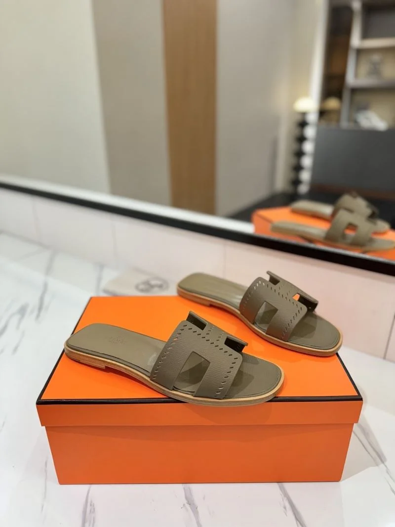 Hermes Slippers