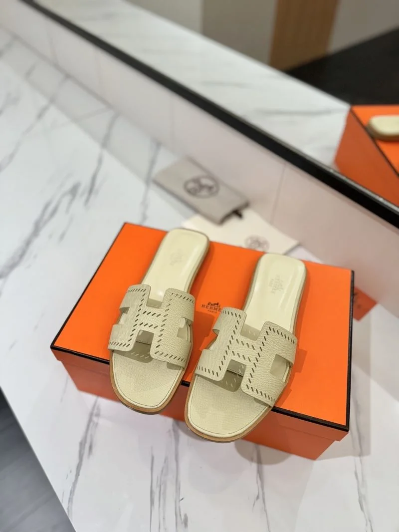 Reasonably priced Hermes Slippers