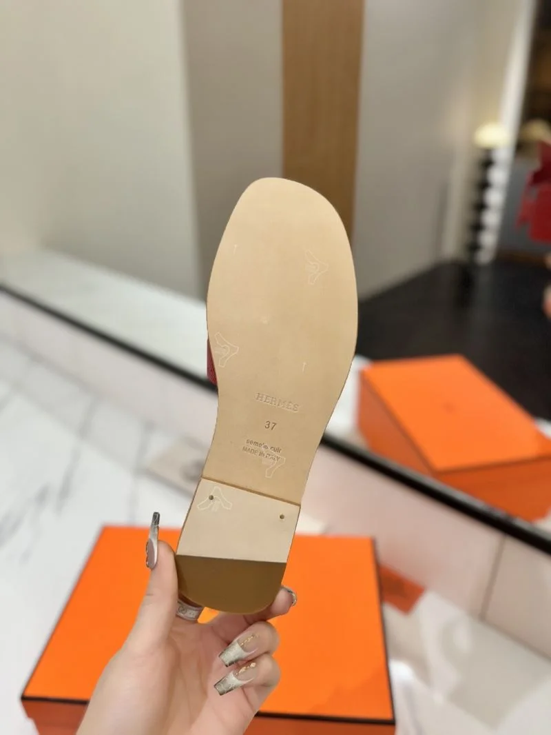 Reasonably priced Hermes Slippers