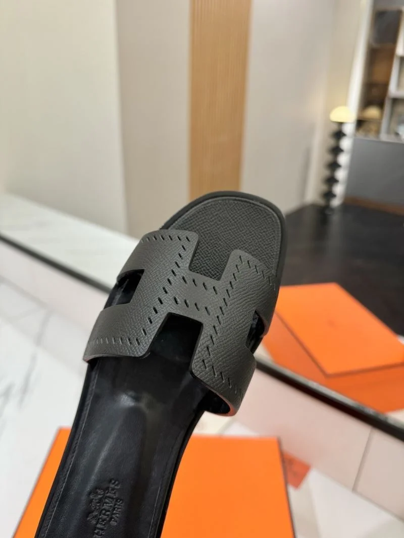 1:1 copy Hermes Slippers