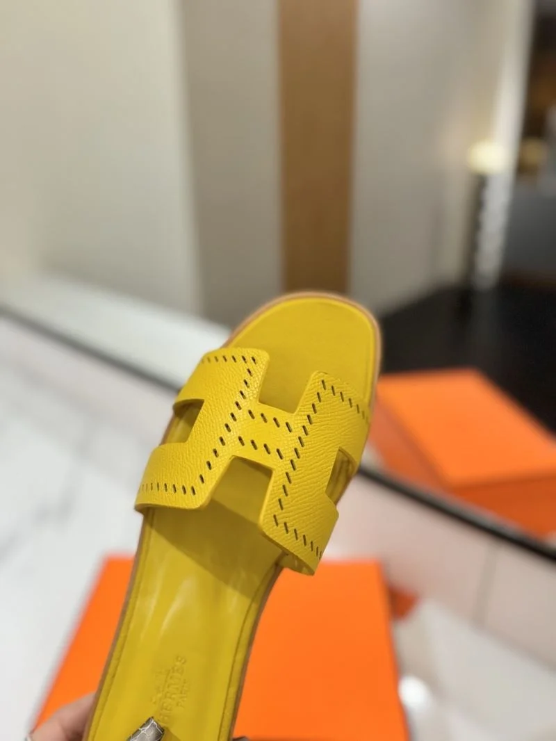 Value-priced Hermes Slippers