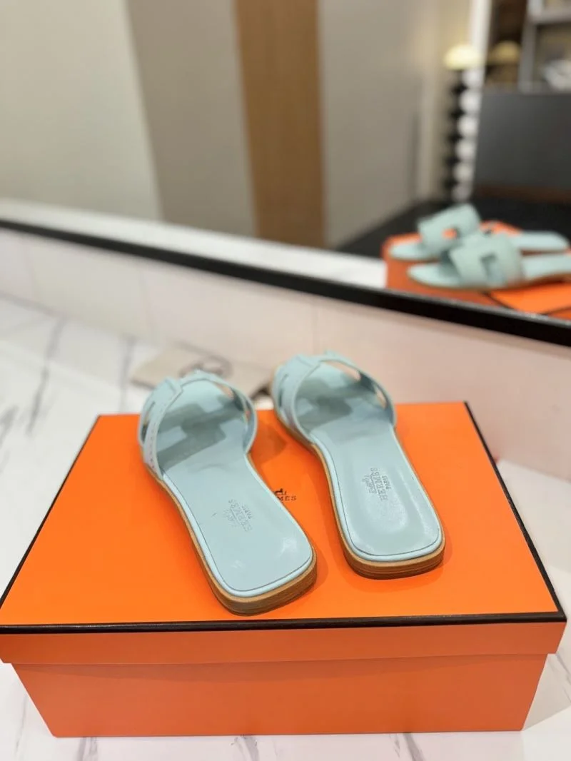 Reasonably priced Hermes Slippers