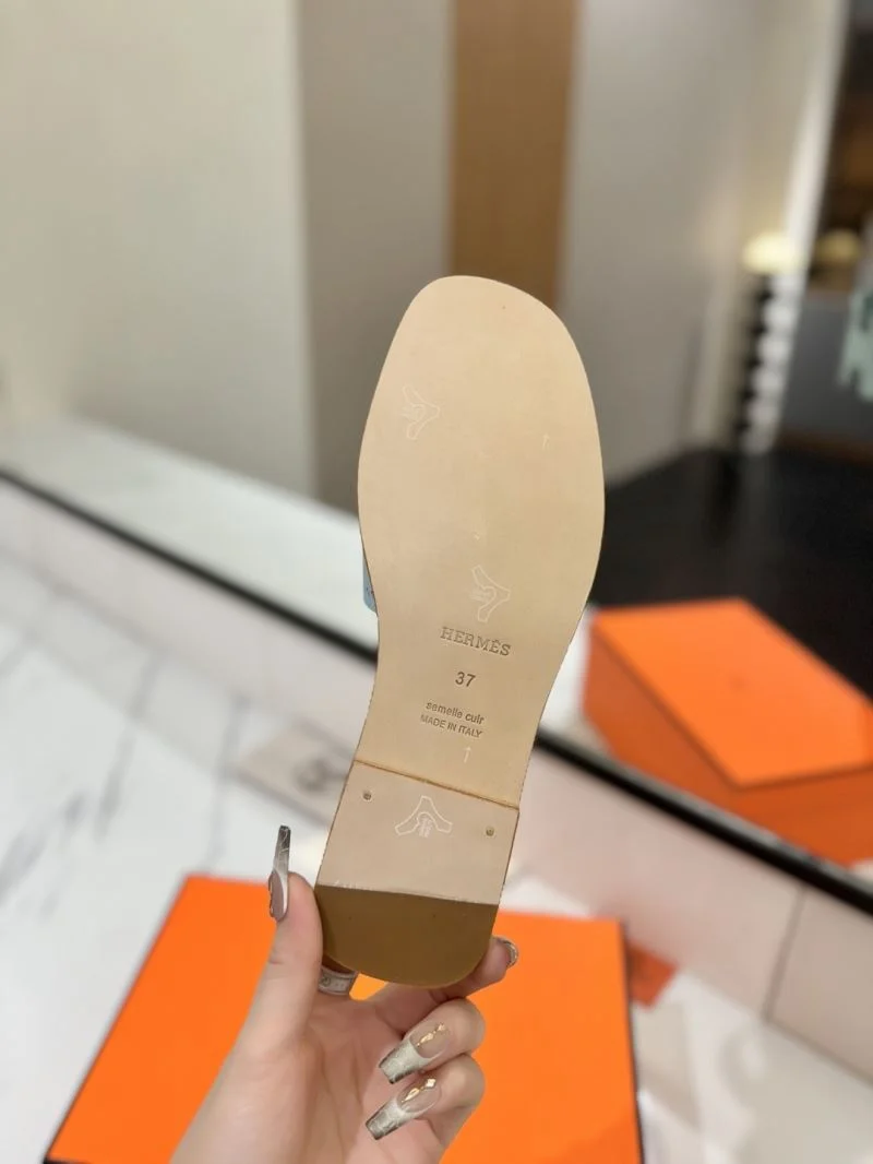 Reasonably priced Hermes Slippers
