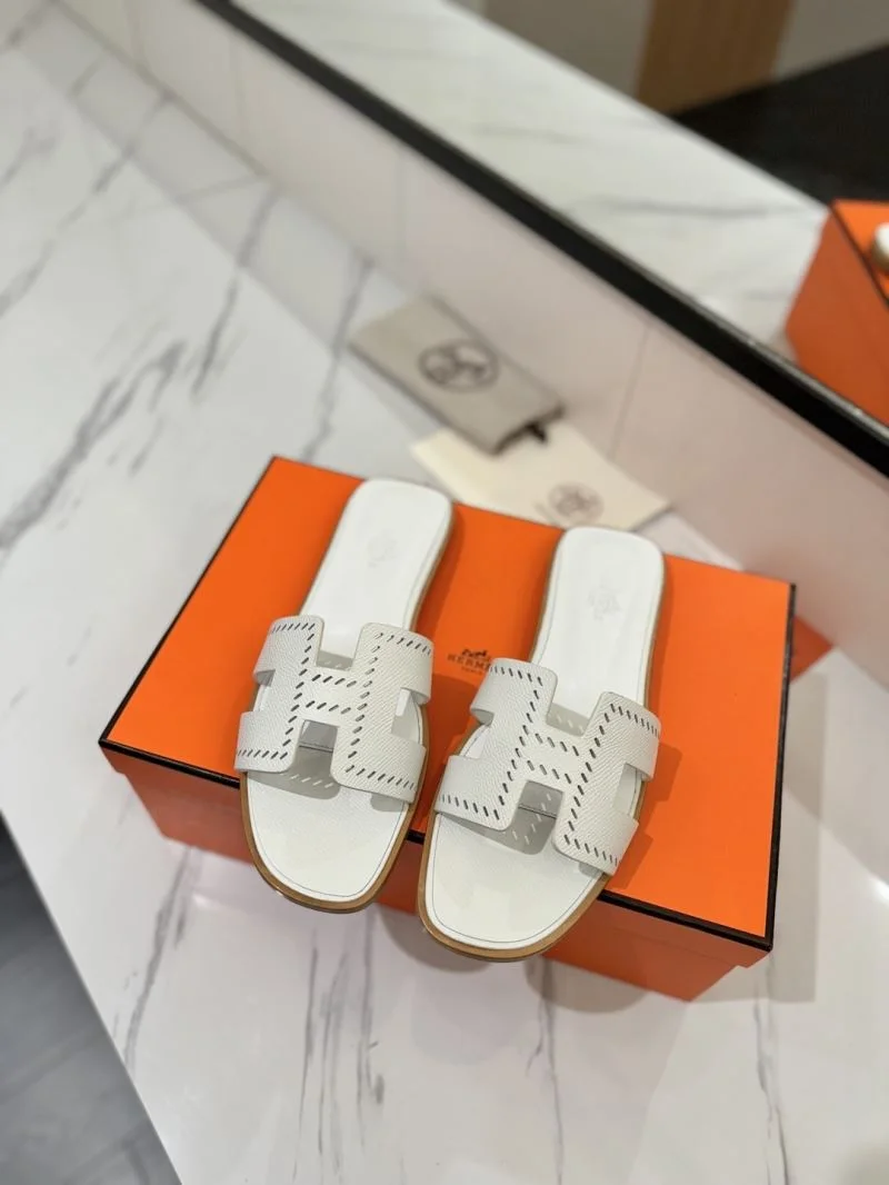 Brand-authenticated Hermes Slippers