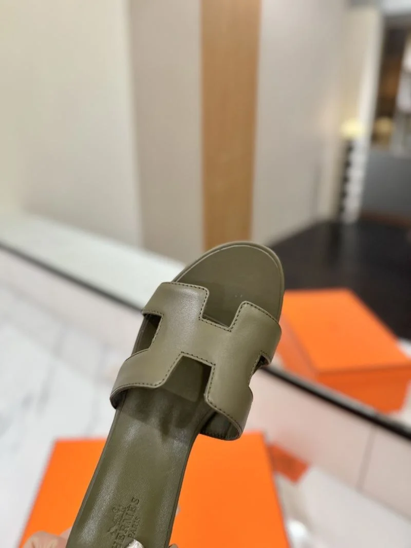 Brand-original Hermes Slippers